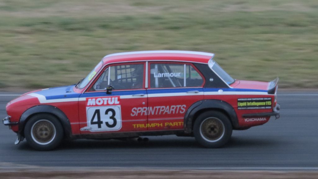 Triumph Saloon Racing – TRIUMPH